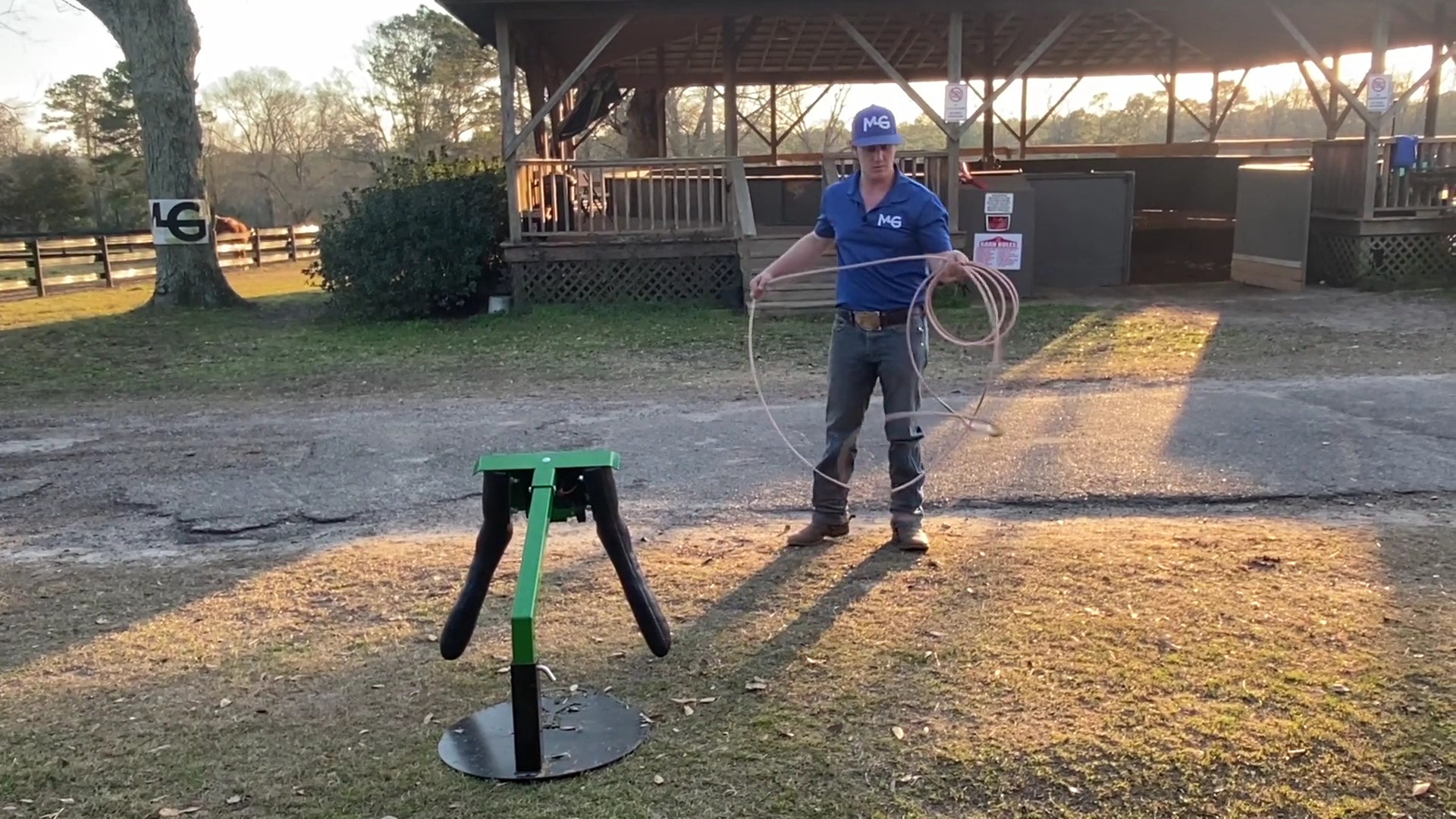 Differences For Throwing A Head Loop Versus Heal Loop – Horse Help